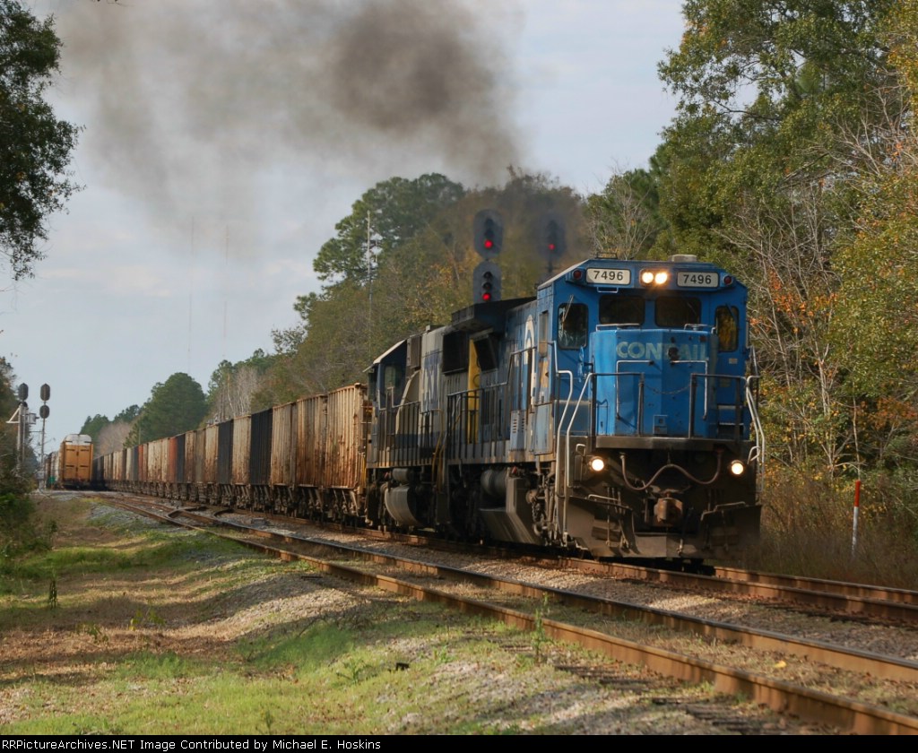 CSX 7496 heading westbound